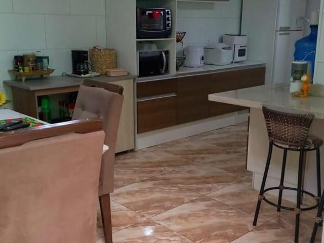 Apartamento à venda em Vila Odete com 144 m², 3 quartos, 2 vagas