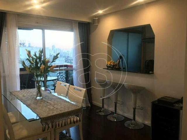 Apartamento á venda em Vila Olímpia com 1 vaga de garagem