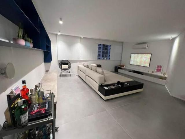 Apartamento à venda em Vila Olímpia com 250 m², 3 quartos, 2 vagas