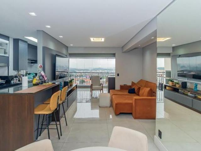 Apartamento à venda em Vila Mangalot com 74 m², 2 quartos, 2 vagas