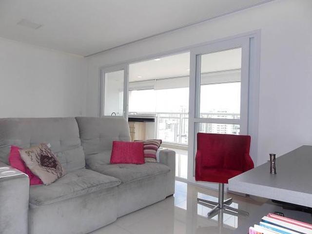 Apartamento à venda em Vila Mariana com 130 m², 3 quartos, 2 vagas
