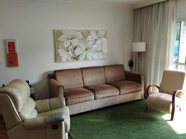 Apartamento à venda em Vila Mariana com 130 m², 4 quartos, 3 vagas