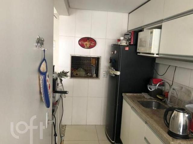 Apartamento à venda em Vila Nova com 58 m², 2 quartos, 1 suíte, 1 vaga