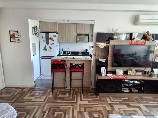Apartamento à venda em Vila Nova com 71 m², 3 quartos, 1 suíte, 1 vaga