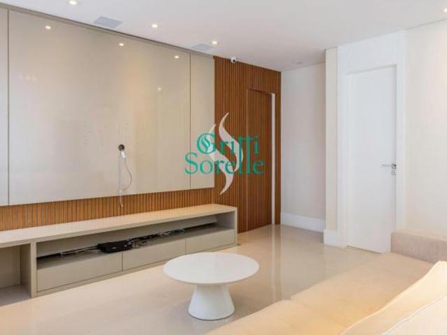 Apartamento à Venda em Vila Nova Conceição São Paulo/SP