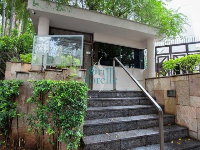 Apartamento à Venda em Vila Nova Conceição São Paulo/SP