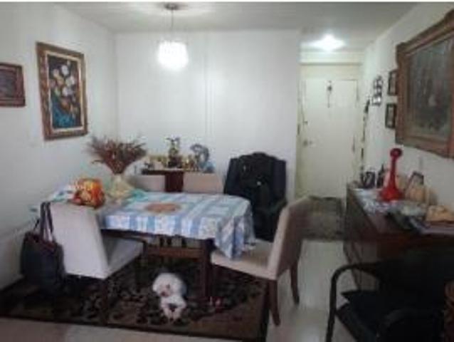 Apartamento à venda em Vila São José com 77 m², 2 quartos, 2 vagas