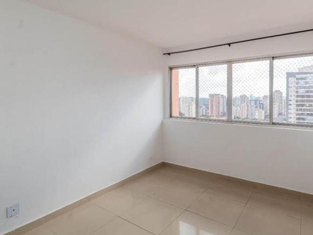 Apartamento à venda em Vila Santa Catarina com 58 m², 2 quartos, 2 vagas