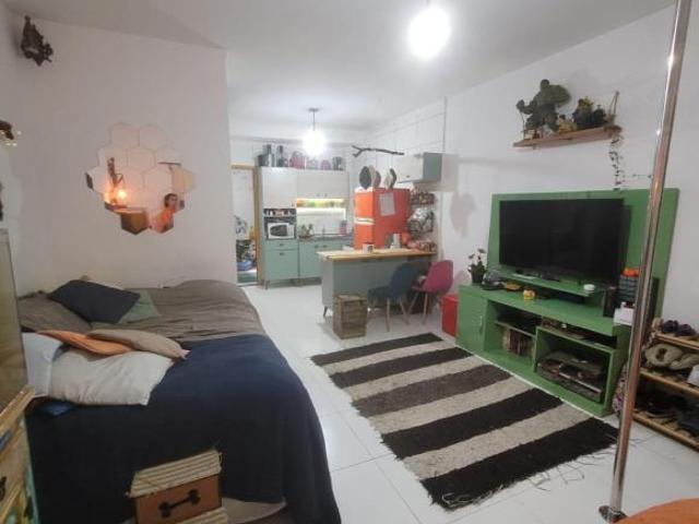 Apartamento à venda em Vila Santa Isabel com 44 m², 1 quarto, 0 vagas