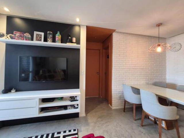 Apartamento à venda em Vila Scarpelli com 52 m², 2 quartos, 1 vaga