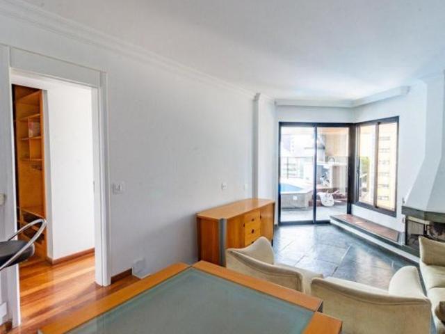 Apartamento à venda em Vila Suzana com 81 m², 1 quarto, 2 vagas