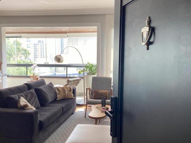 Apartamento à venda em Vila Suzana com 186 m², 3 quartos, 3 vagas
