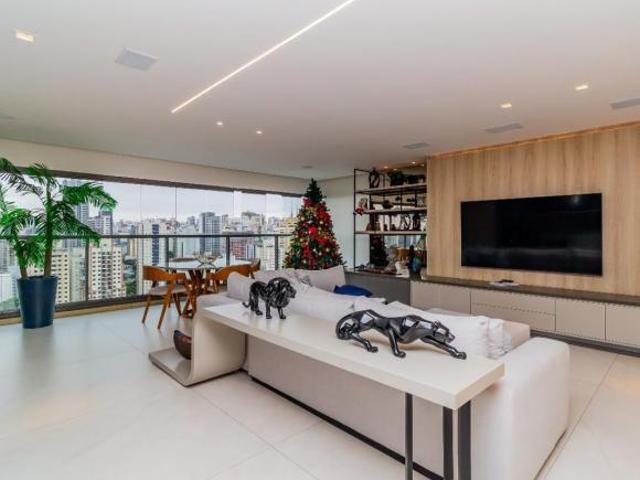 Apartamento à venda em Vila Romana com 105 m², 2 quartos, 2 vagas