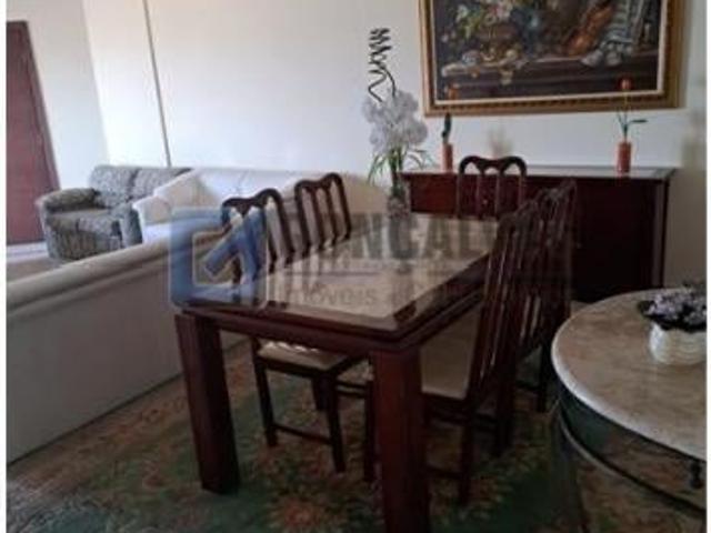 Apartamento à venda em Vila Tupi, Praia Grande – 3 quartos, 2 suítes, 2 vagas, lazer completo