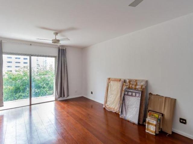 Apartamento à venda em Vila Uberabinha com 120 m², 3 quartos, 2 vagas