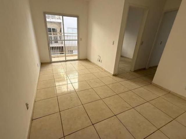 Apartamento à venda em Votorantim SP: 2 quartos, 2 salas, 1 banheiro, 1 vaga de garagem, 54m² no Jar