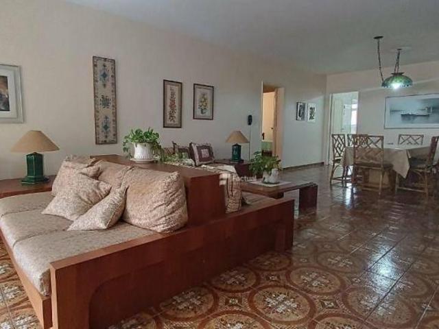 Apartamento à Venda – Enseada, Guarujá