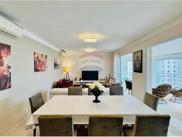 APARTAMENTO A VENDA ENSEADA GUARUJA
