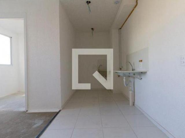 Apartamento à Venda Ermelino Matarazzo, 2 Quartos, 33 m² São Paulo