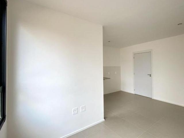Apartamento à Venda Estoril, 2 Quartos, 51 m2