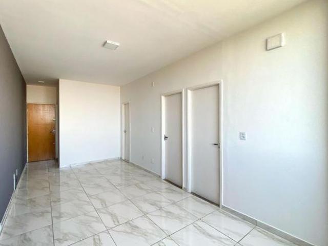 Apartamento à Venda Estoril, 2 Quartos, 60 m2