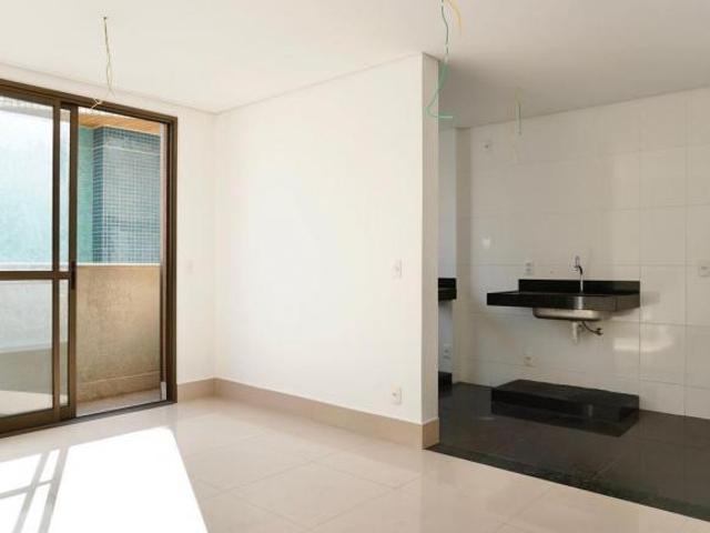 Apartamento à Venda Funcionários, 1 Quarto, 90 m2