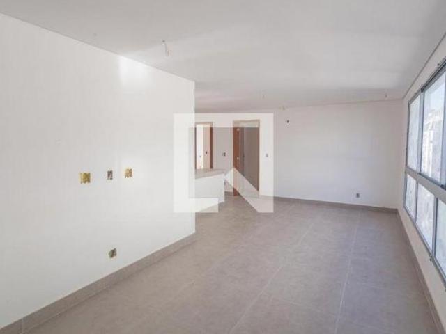 Apartamento à Venda Funcionários, 2 Quartos, 77 m2