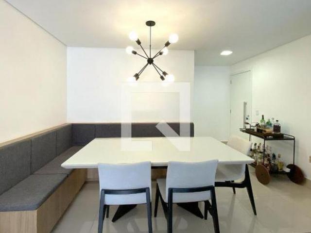 Apartamento à Venda Funcionários, 2 Quartos, 90 m² Belo Horizonte