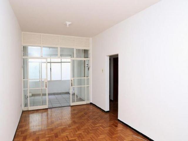 Apartamento à Venda Funcionários, 3 Quartos, 130 m2