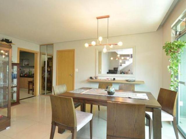 Apartamento à Venda Fernão Dias, 3 Quartos, 180 m2