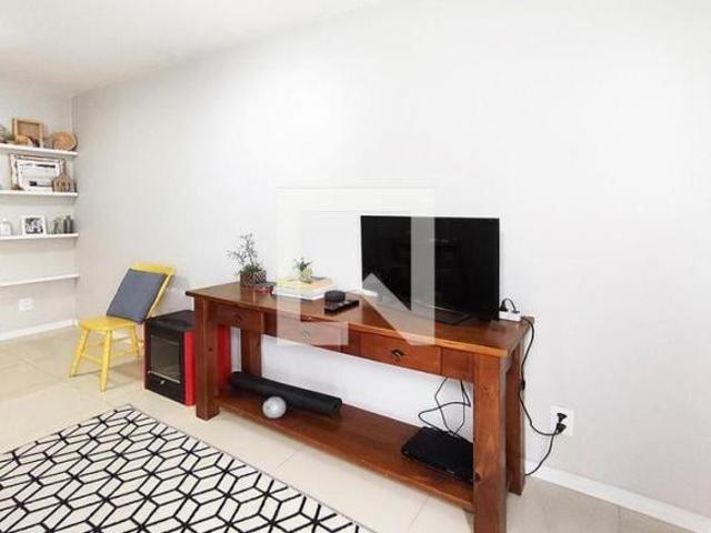 Apartamento à Venda Fião, 2 Quartos, 60 m² São Leopoldo