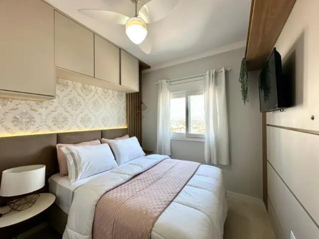 Apartamento a venda finamente mobiliado com vista liberada e localização privilegiada!