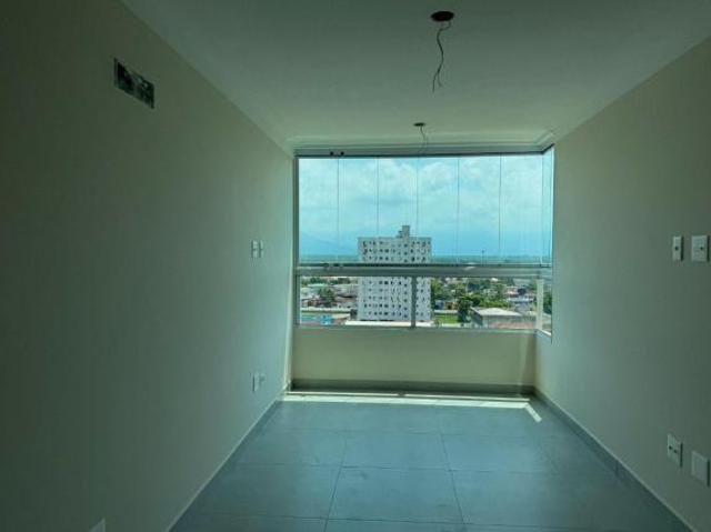 Apartamento à venda financie direto na Guilhermina em Praia Grande SP