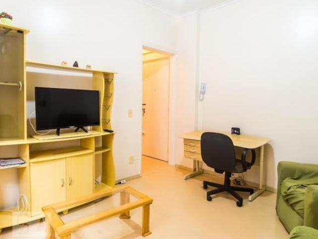 Apartamento à Venda Floresta, 1 Quarto, 40 m² Porto Alegre