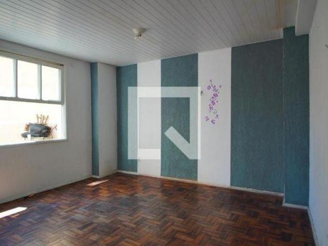 Apartamento à Venda Floresta, 2 Quartos, 48 m² Porto Alegre