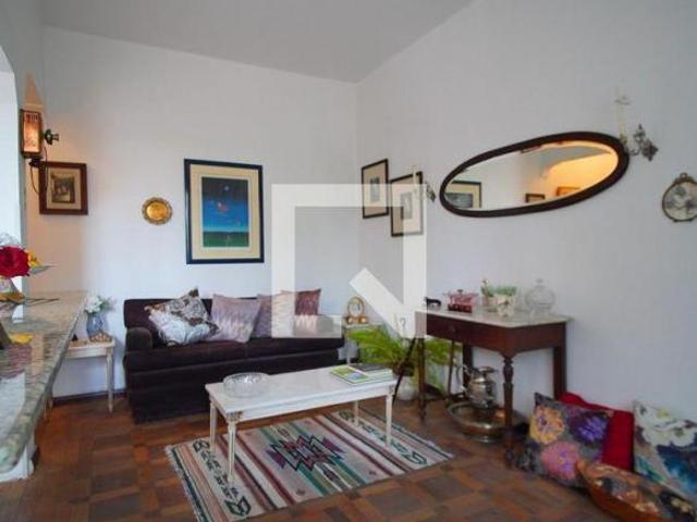 Apartamento à Venda Floresta, 2 Quartos, 65 m² Porto Alegre