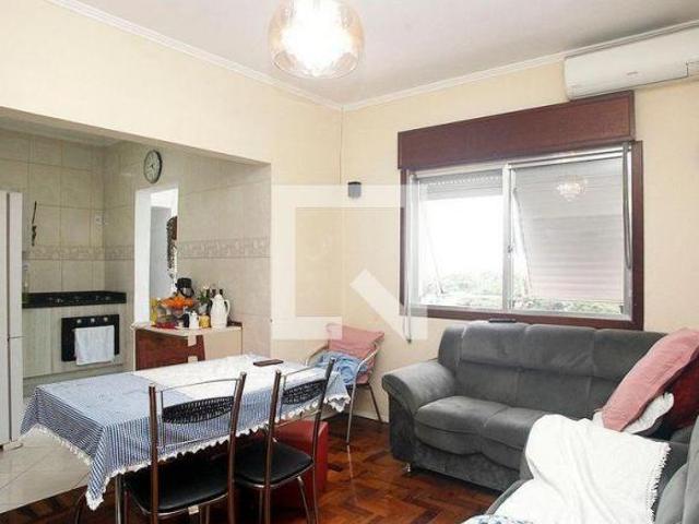 Apartamento à Venda Floresta, 2 Quartos, 80 m² Porto Alegre