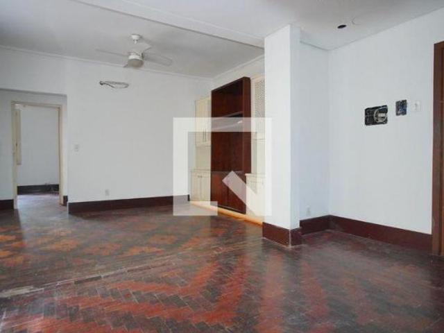 Apartamento à Venda Floresta, 2 Quartos, 88 m² Porto Alegre