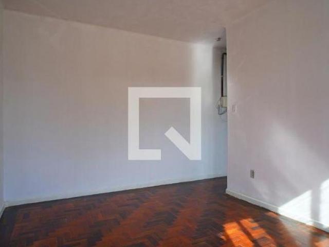 Apartamento à Venda Floresta, 3 Quartos, 95 m² Porto Alegre