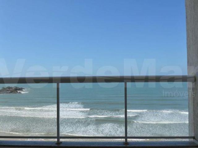Apartamento A VENDA frente ao mar na praia de Pitangueiras em Guarujá