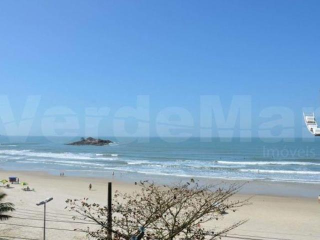 Apartamento A VENDA frente ao mar na praia de Pitangueiras