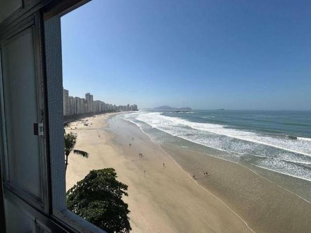 Apartamento a venda frente para o mar na Pitangueiras Guarujá/SP