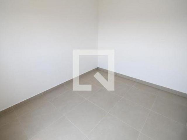 Apartamento à Venda Guanabara, 2 Quartos, 80 m2