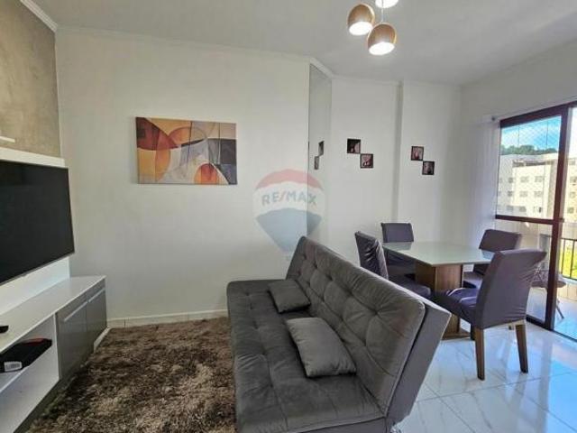 Apartamento à venda Guarujá 2 quartos, piscina e churrasqueira 2 vagas
