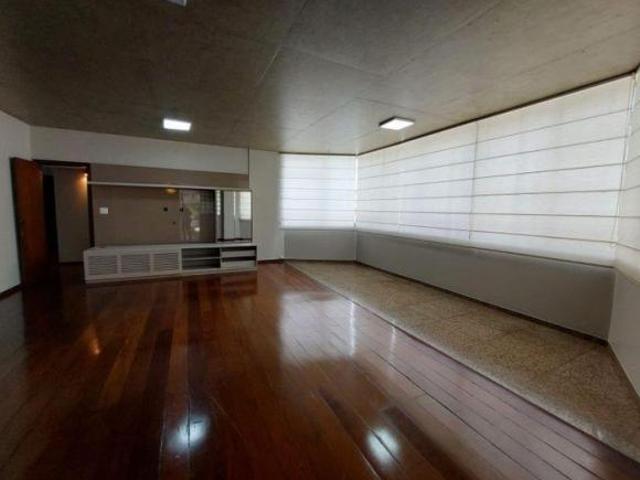 Apartamento à Venda Gutierrez, 4 Quartos, 219 m2