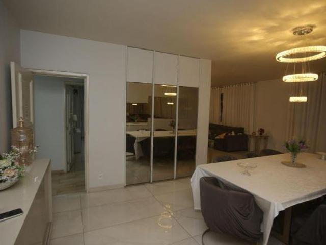 Apartamento à Venda Gutierrez, 4 Quartos, 248 m2