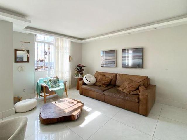 Apartamento à Venda Gutierrez, 3 Quartos, 200 m2