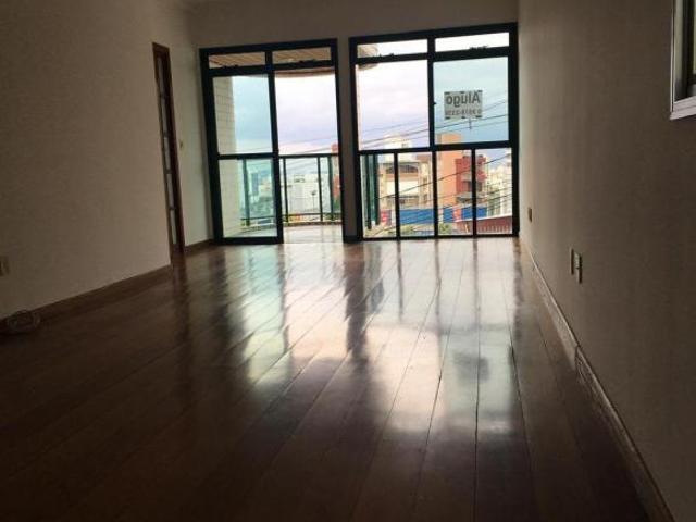 Apartamento à Venda Gutierrez, 3 Quartos, 270 m2