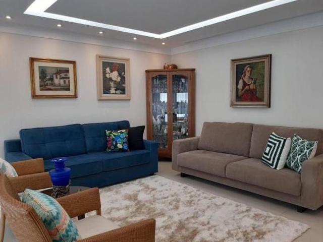 Apartamento à venda Gonzaga Santos