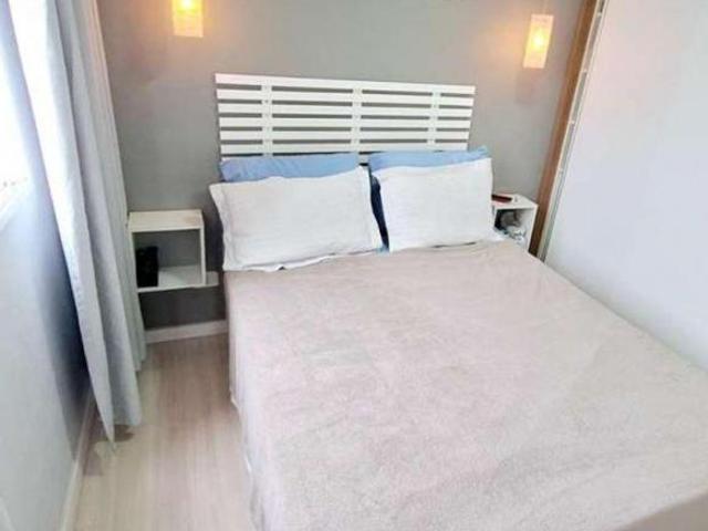 Apartamento à venda Granja Viana 60 m² com 3 quartos e 1 suíte